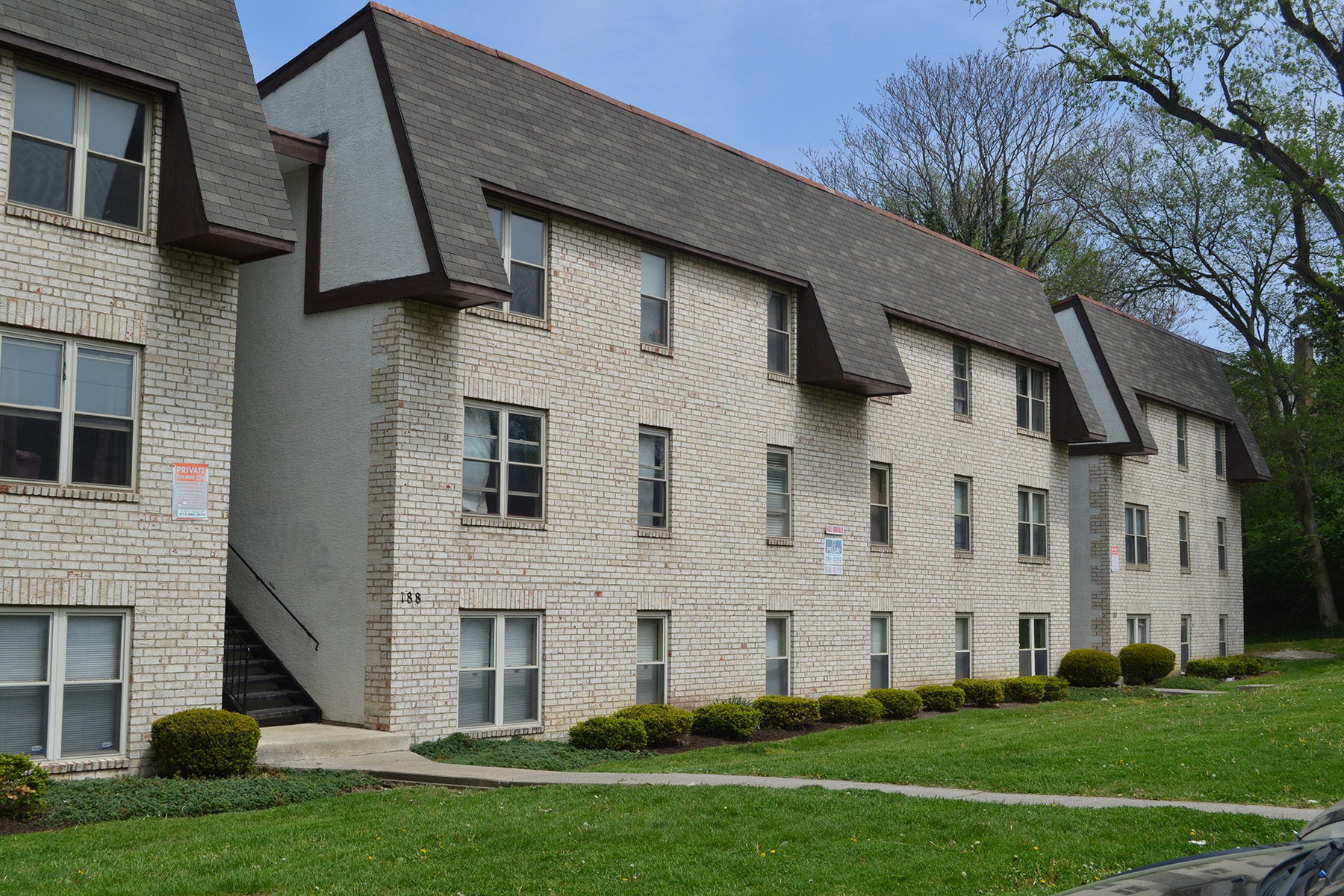 180-188 W Patterson Ave 2BR | Pella Company